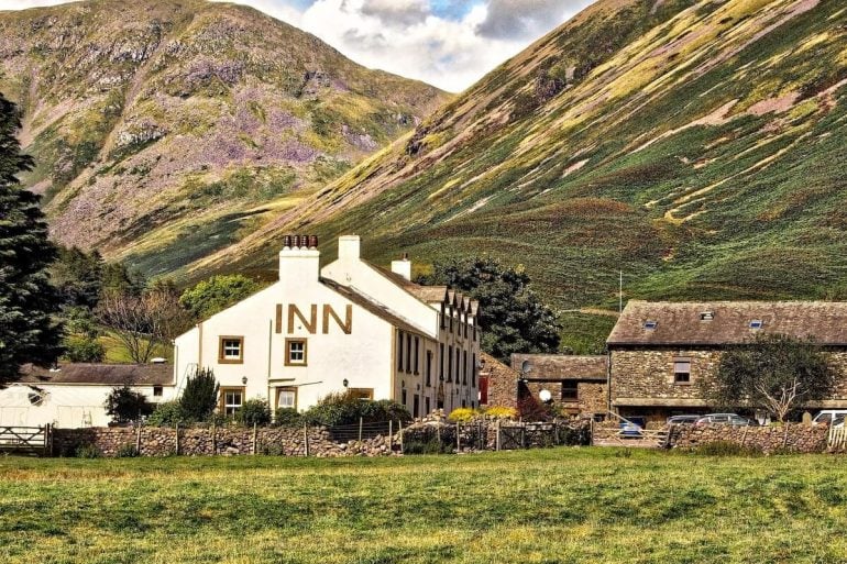 How to Start an Inn Business: Steps and Tips for Beginners